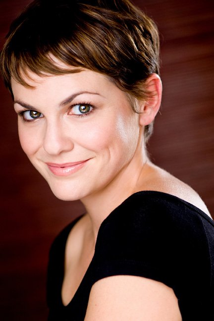 What Happened to Larisa Oleynik - Now in 2018 Update - Gazette Review