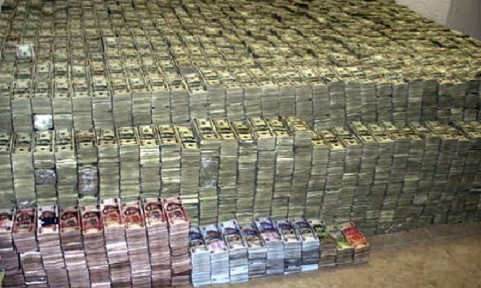 Pablo Escobar Net Worth 2018 - How Rich was The King of Cocaine ...