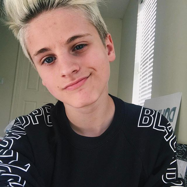 Duhitzmark Net Worth 2018 - How Wealthy is He Now? - Gazette Review