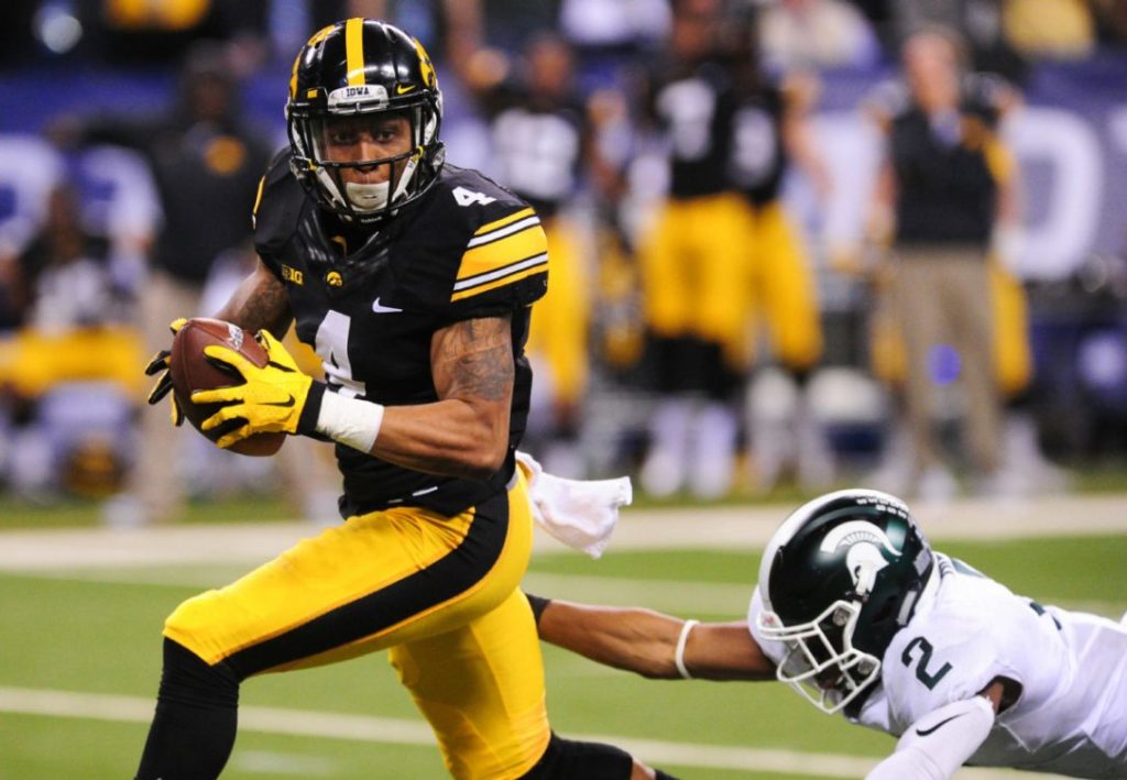 Top 10 Canadian Football Players of All Time - Gazette Review