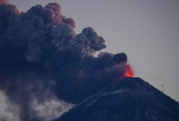 Massive 8.8 Magnitude Earthquake Strikes Russia, Triggers Volcanic ...