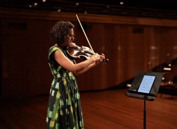 Australian Chamber Orchestra Adds 416-Year-Old Viola Into Its ...